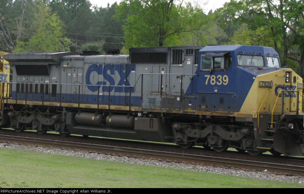 CSXT 7839
